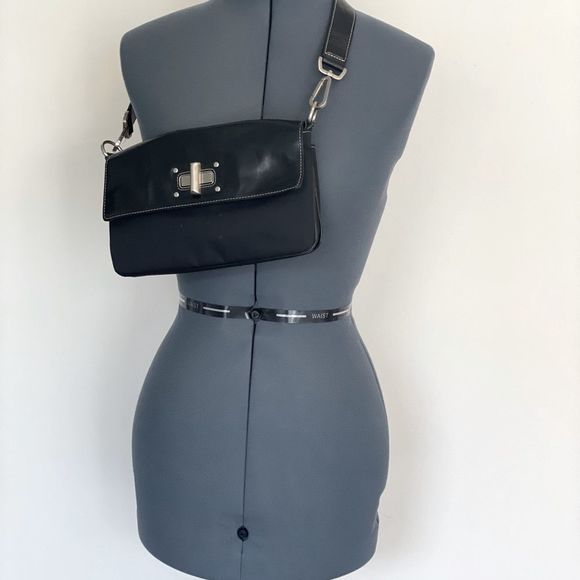 Fossil | Bags | Vintage 9s Purse Fossil Genuine Leather | Poshmark